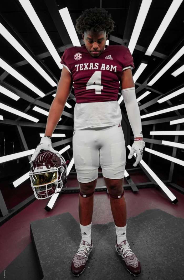OT #62 Desean Bryant (Duncanville, TX) - Mike Farrell Sports OT #62 Desean Bryant (Duncanville, TX) - Mike Farrell Sports